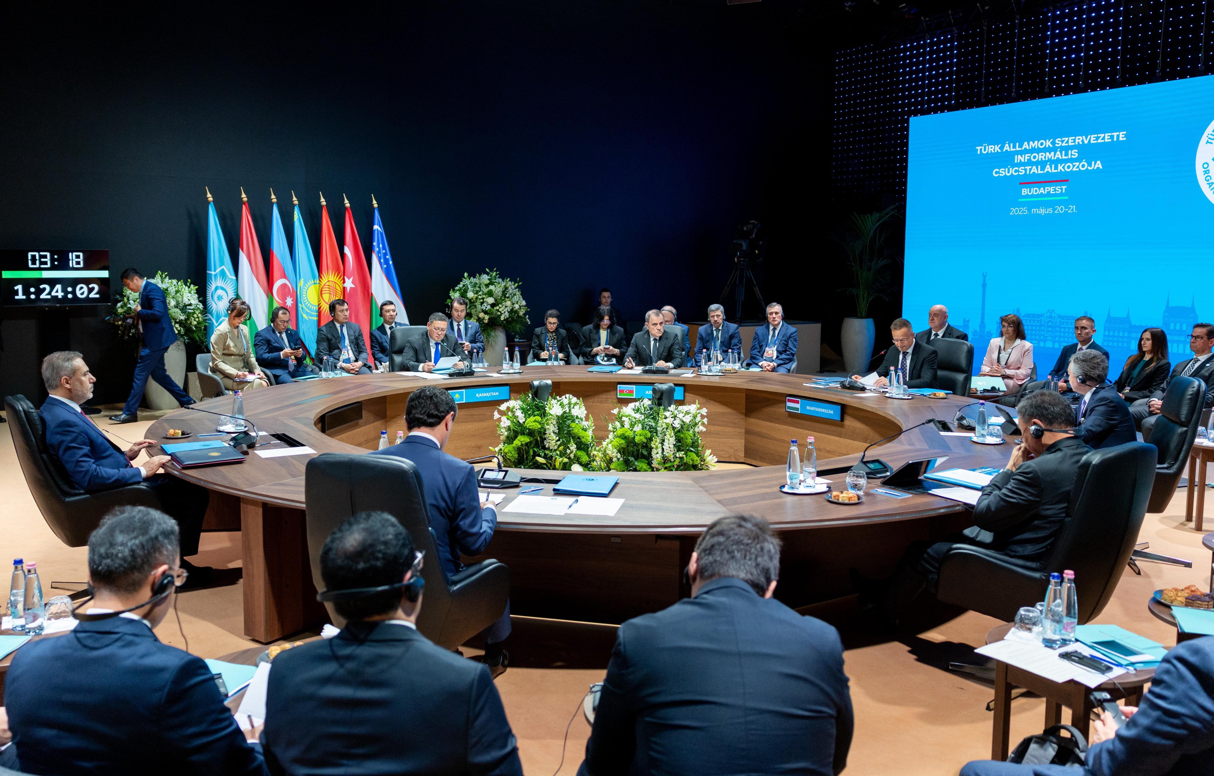Participación de Hakan Fidan, Ministro de Asuntos Exteriores de la ...