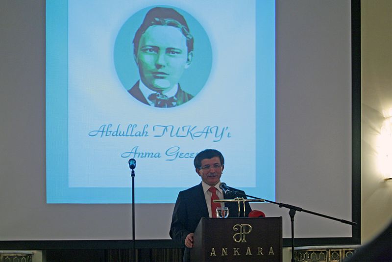 Dışişleri Bakanı Davutoğlu'nun Tatar Milli Şairi Abdullah Tukay'ın 124 ...